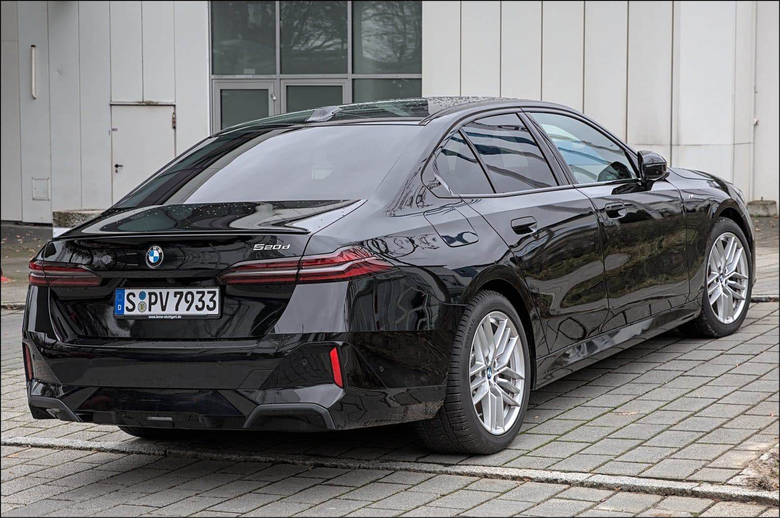 BMW G60 – modele, wersje silnikowe, ceny, dane techniczne i realne ...